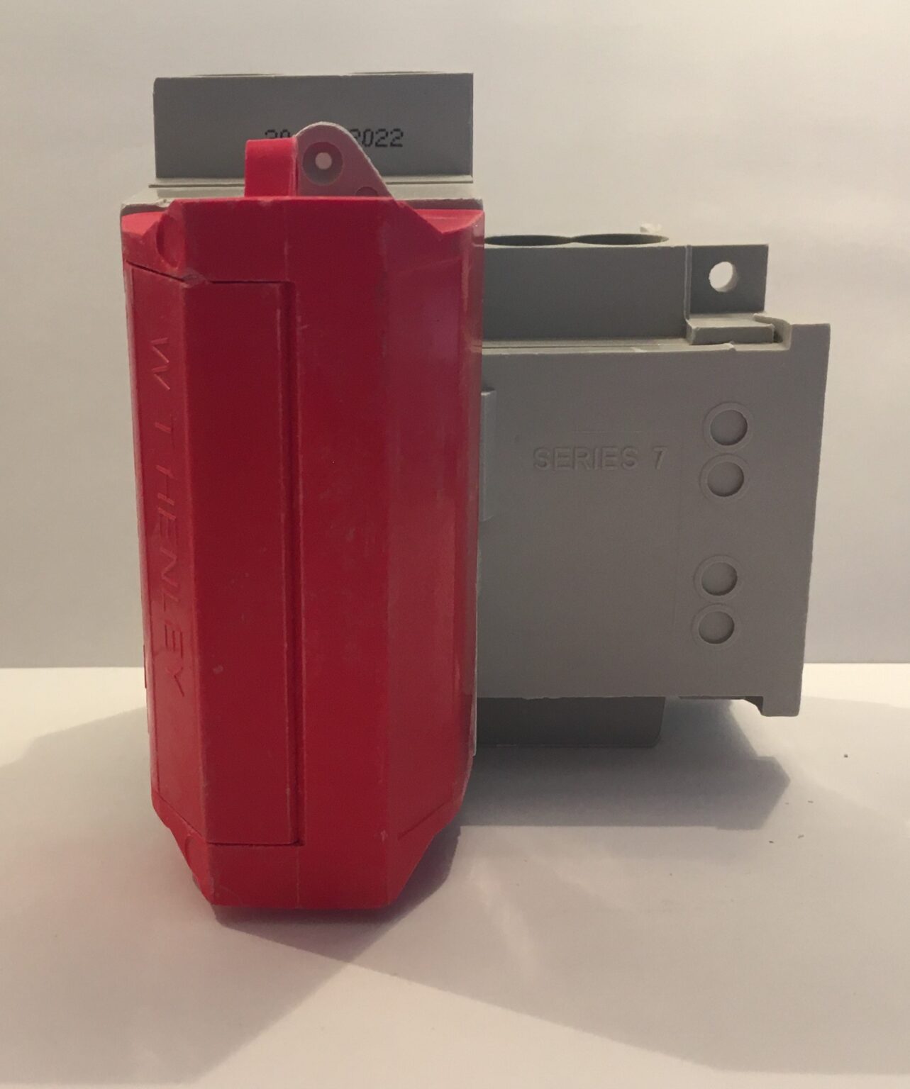 WT HENLEY 54361-05 SERIES 7 RED SOLID LINK ISOLATOR