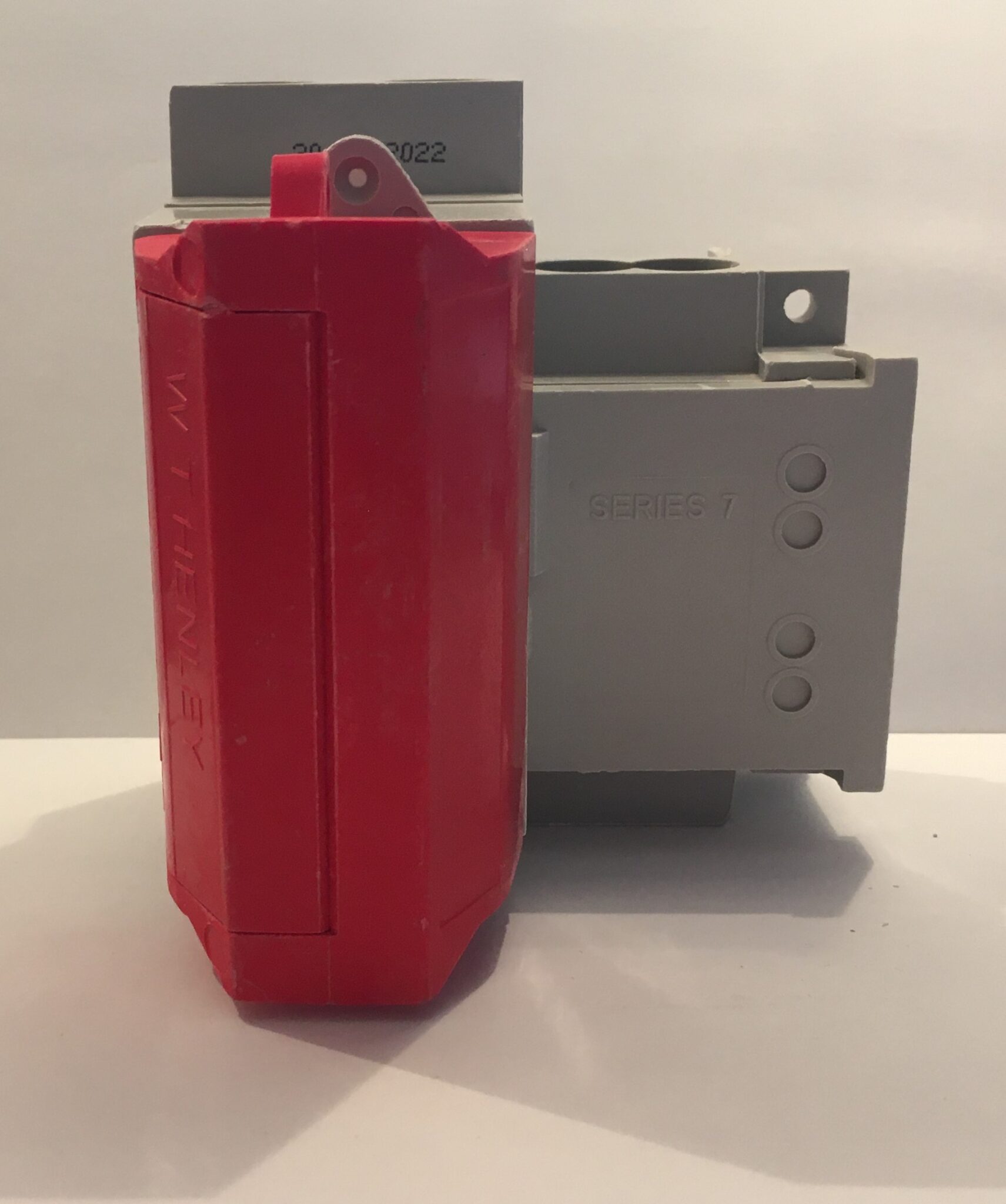 WT HENLEY 54361-05 SERIES 7 RED SOLID LINK ISOLATOR